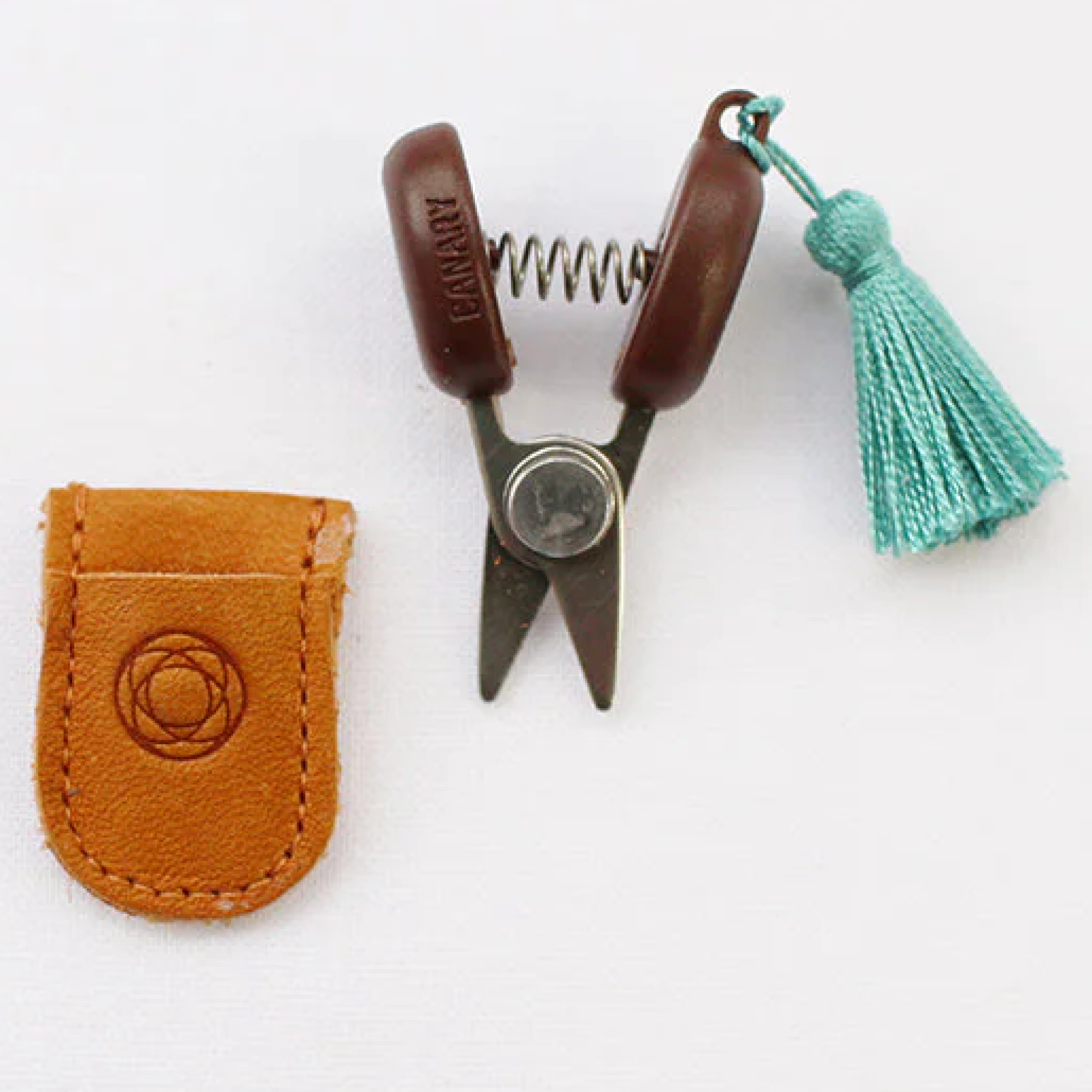 Cohana Seki Mini Scissors with Silk Tassel | Bladeology – Bladeology ...